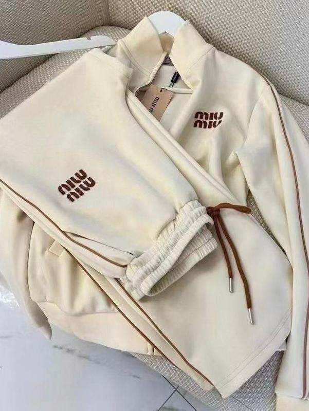 CONJUNTO MIU MIU LINEA CAFE – YERBABUENA